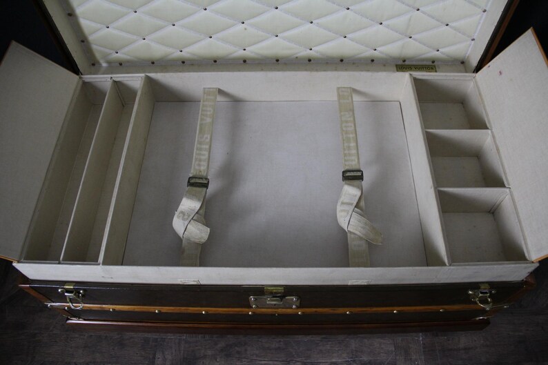 1920's Louis Vuitton Steamer Trunk in Stenciled Monogram, 100 Cm ...