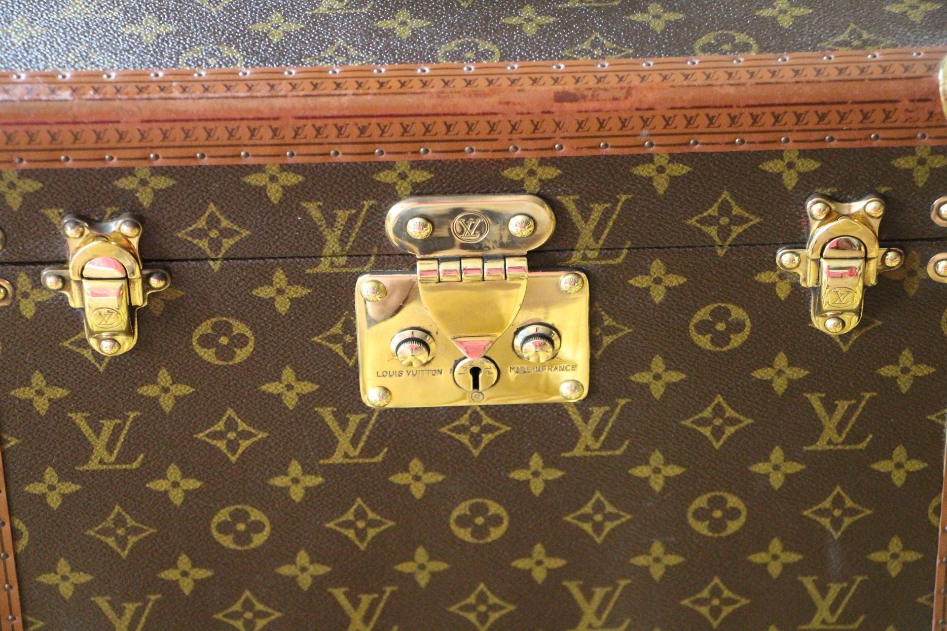 Louis Vuitton Train Case, Louis Vuitton Boite Pharmacie, Louis Vuitton ...