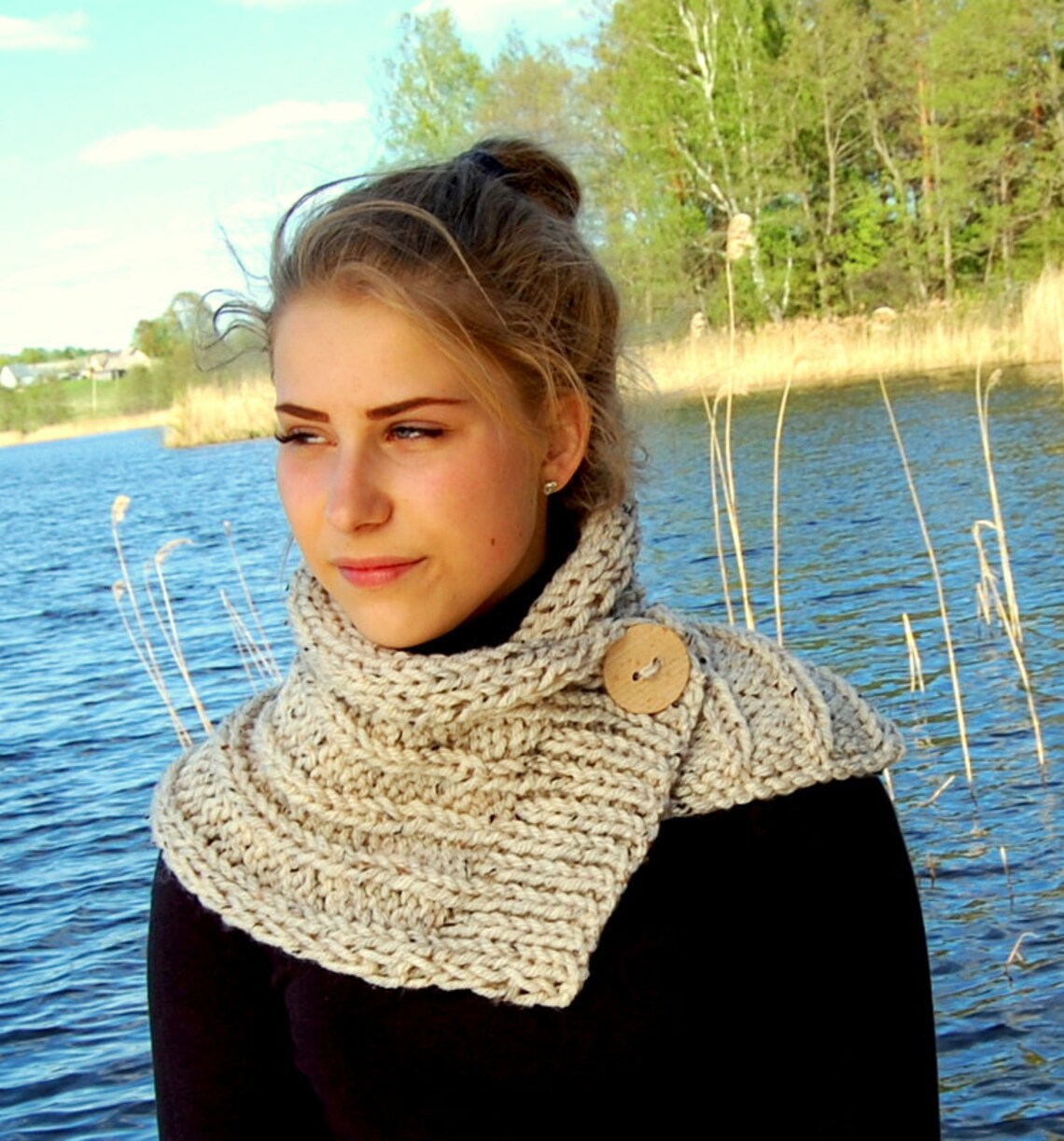 KNITTING PATTERN Button Cowl Scarf Pattern / Easy Scarf | Etsy