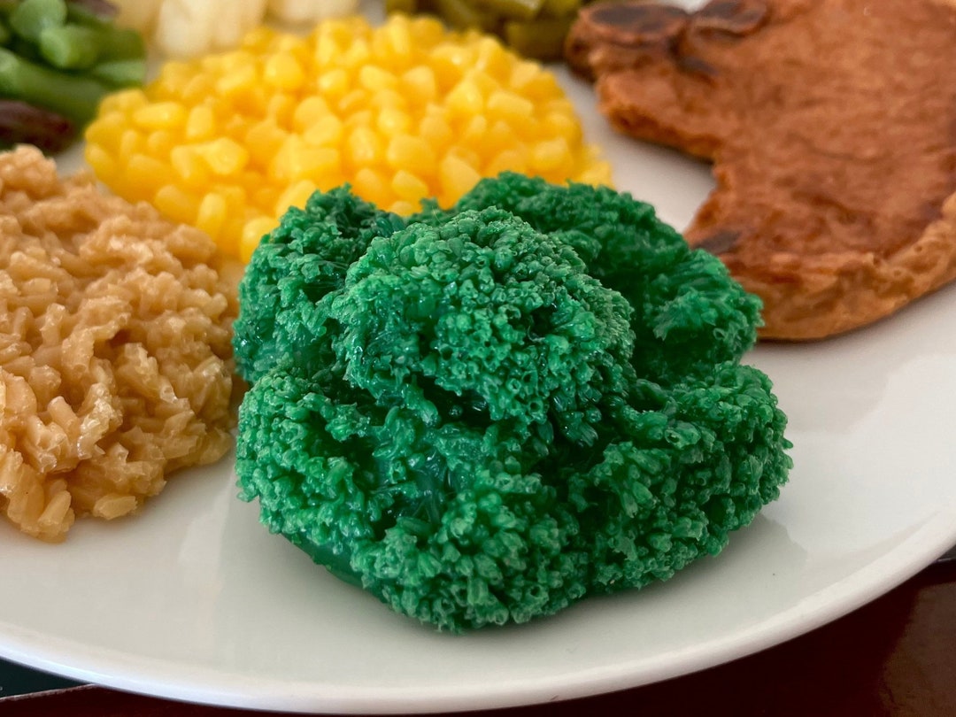 Broccoli Side Prop Realistic - Etsy