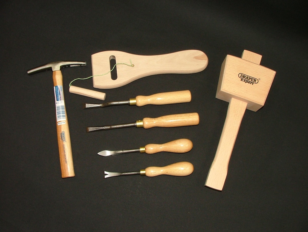 Upholstery Tool Kit 15 Staple Tack Bent and Straight Chisel Hammer ...