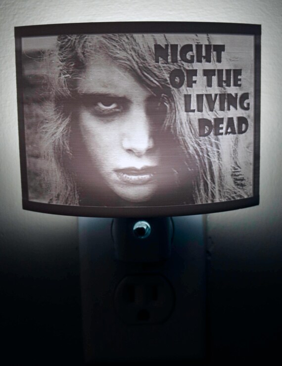 Memorabilia Night of the Living Dead Wooden lamp with 3D printed ...
