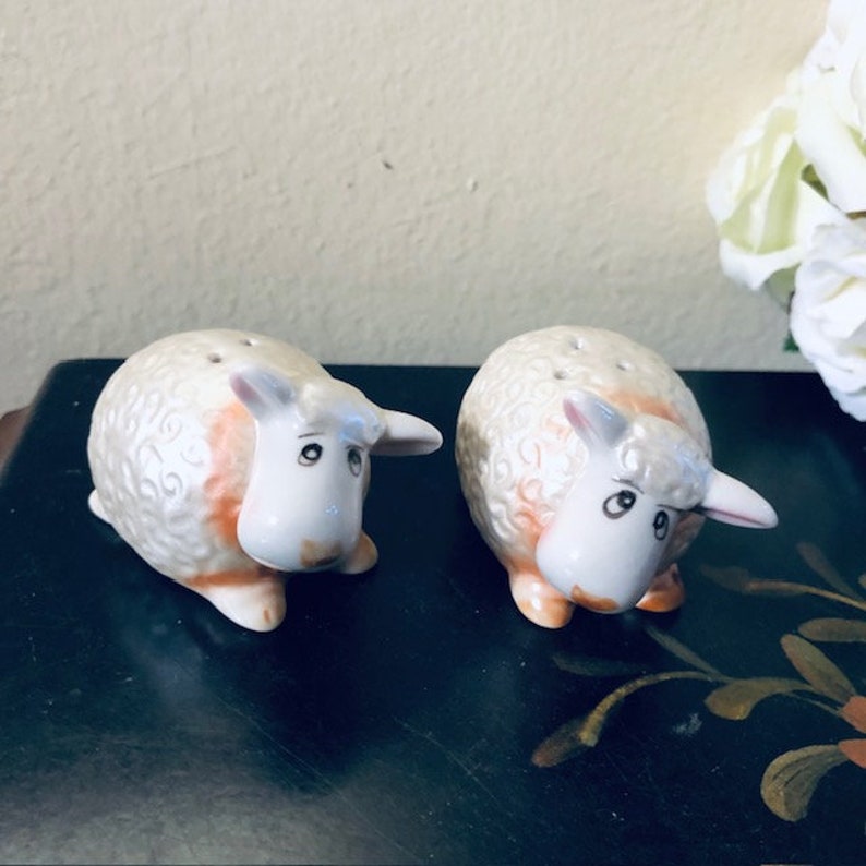 Vintage Cute Sheep Salt and Pepper Shakers With Stoppers Free Shipping ...