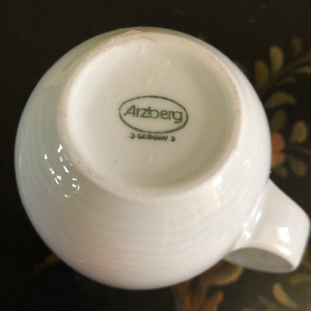 Blue and White Ceamer With Wave Pattern by Arzberg Germany Free ...