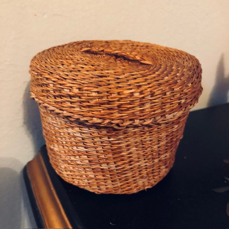 Round Basket - Etsy