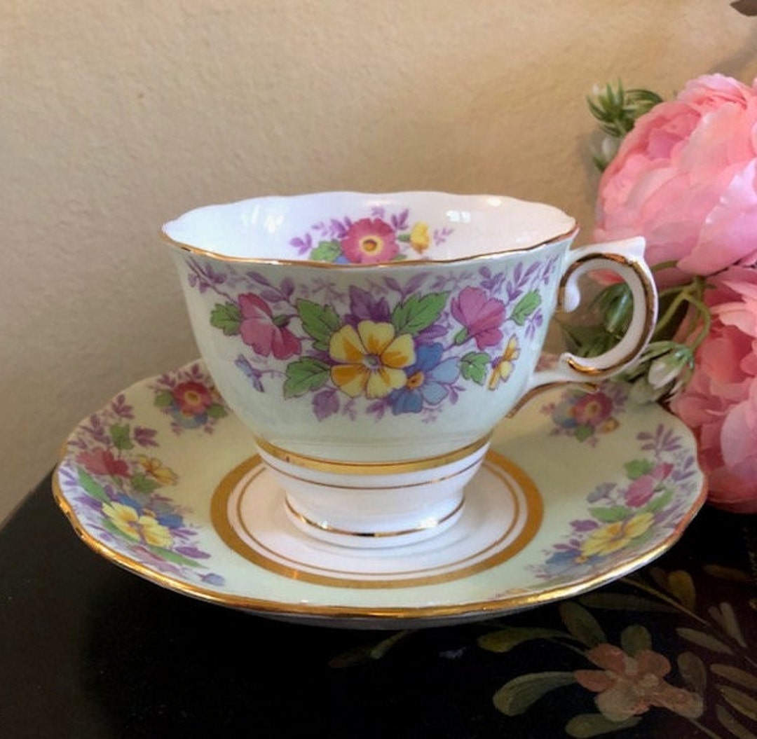 Vintage Colclough Floral Teacup and Saucer Bone China England Free ...