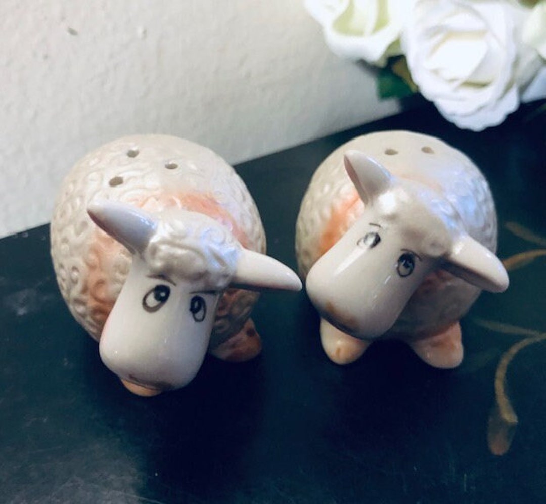 Vintage Cute Sheep Salt and Pepper Shakers With Stoppers Free Shipping ...