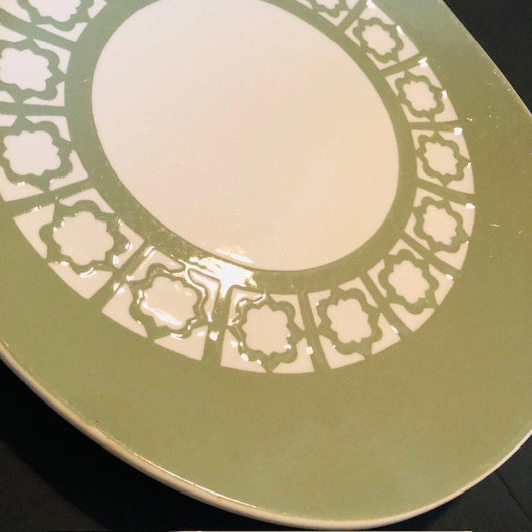 Vintage Green and White Harkerware Persian Key Green Platter Plate 13.5 ...