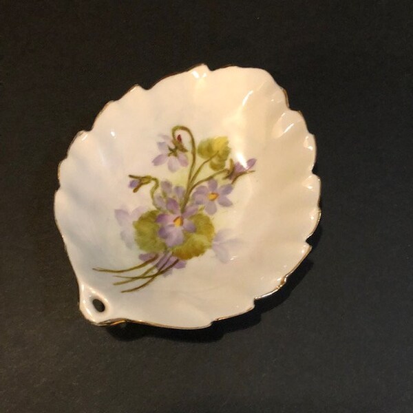 Vintage Violet Dish - Etsy