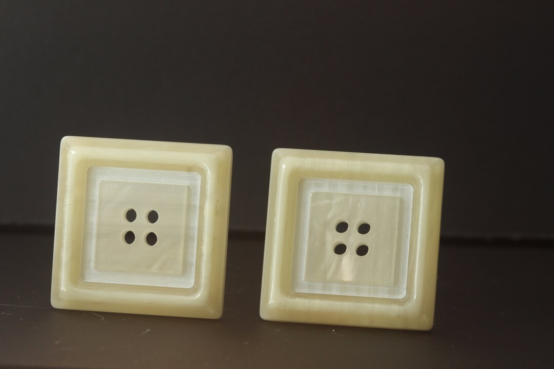 Ivory Coloured Italian Square Buttons 4 Hole 30mm or 20mm Square - Etsy UK