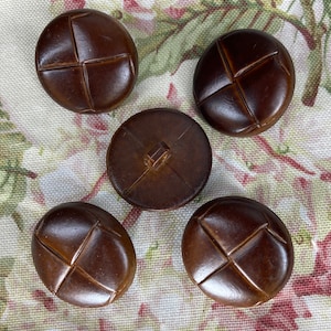 Imitation Brown Leather Italian Coat Buttons in 4 Sizes New in Tan ...