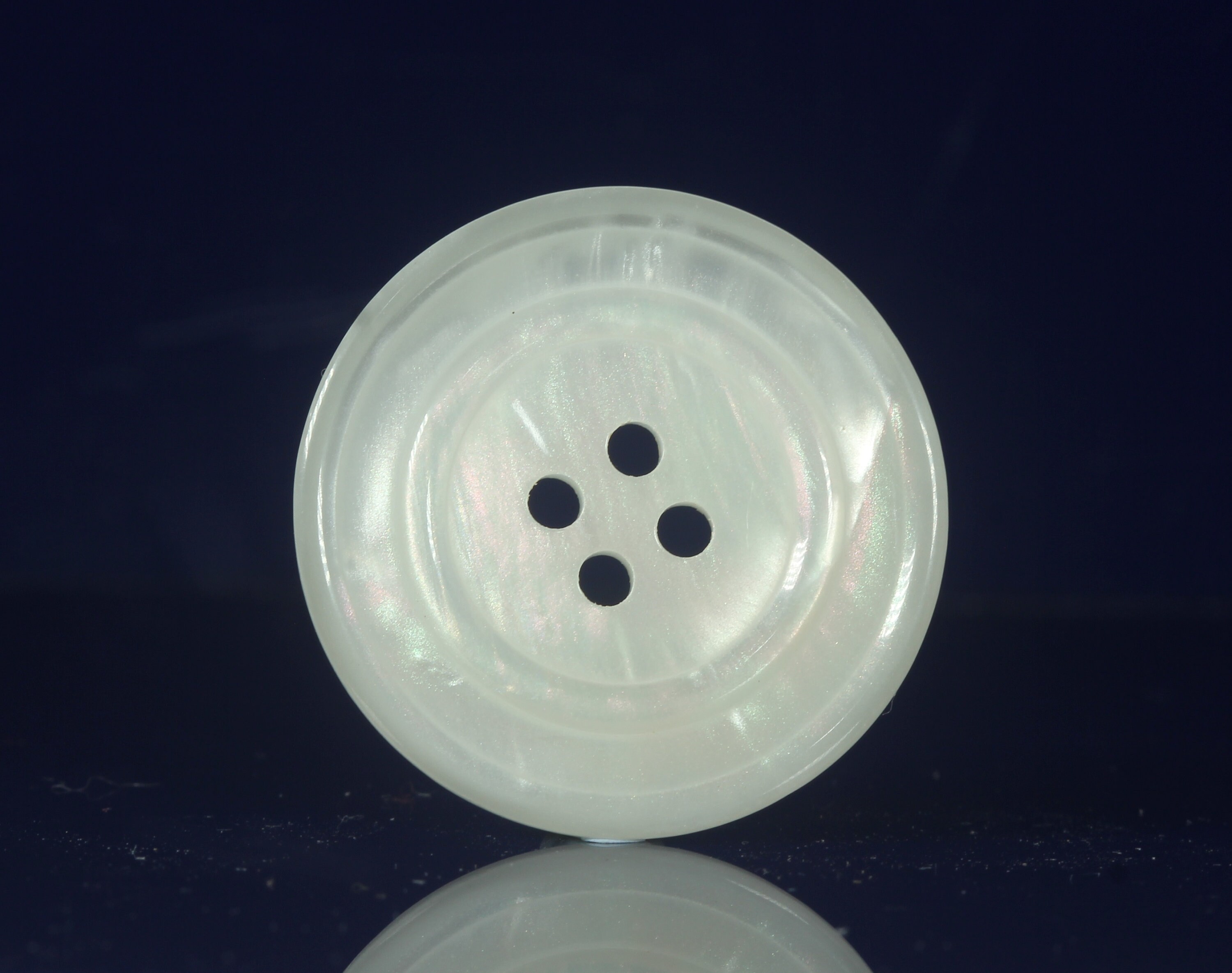 Pearlised White 4 Hole Button in 3 Sizes - Etsy UK