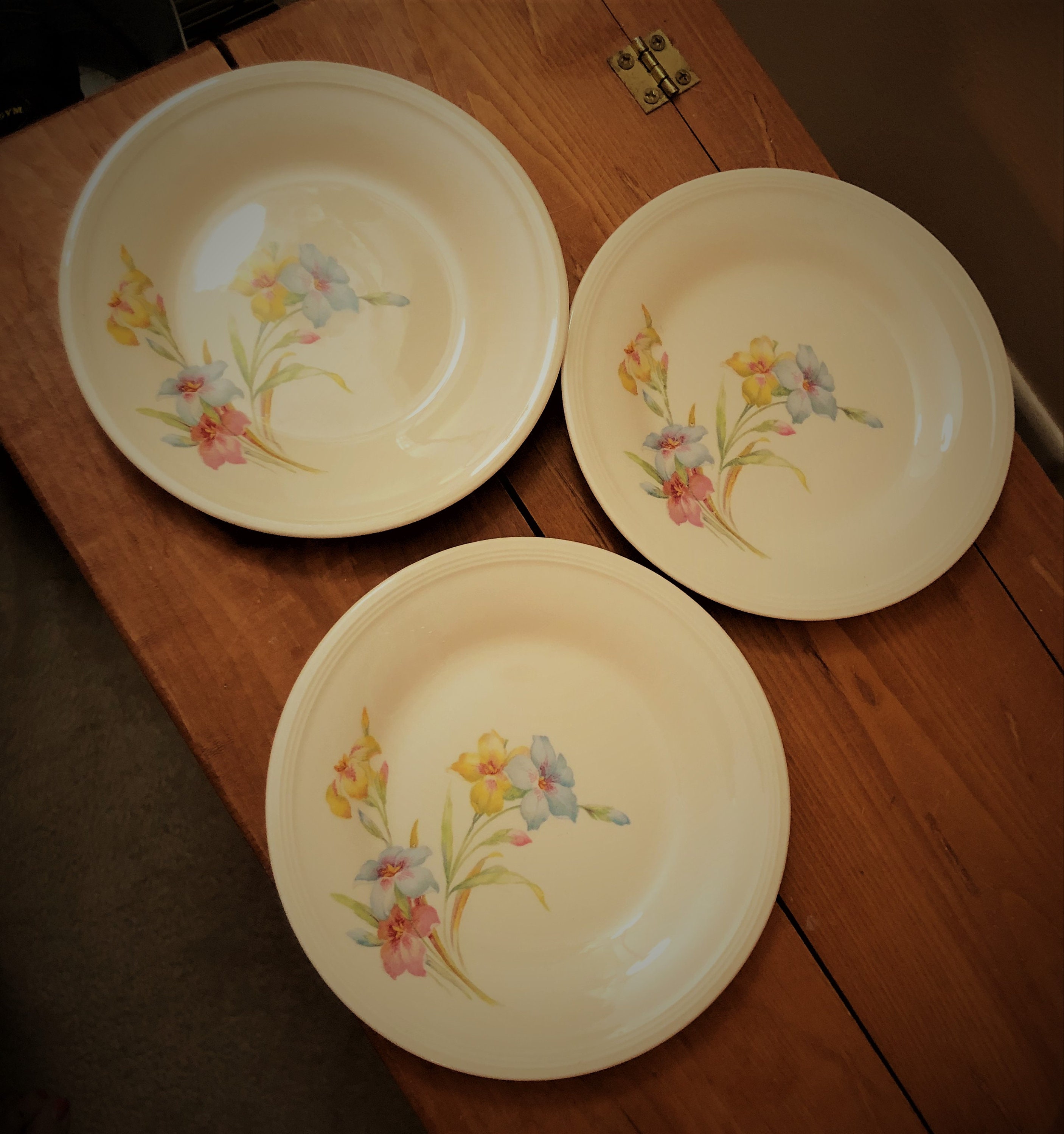 Set of 3 EDWIN KNOWLES China Plates Semi VITREOUS 1950s Dessert, Fruit ...