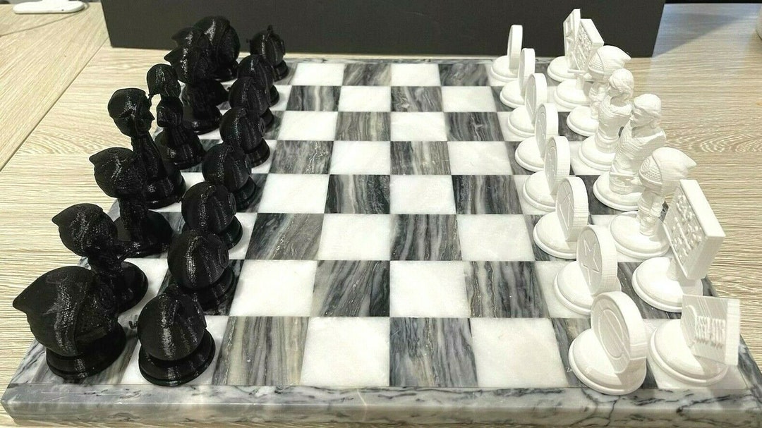 Squid Game (FAN ART) Chess Set, Seong Gi-hun, Front Man, Vips, Squid ...