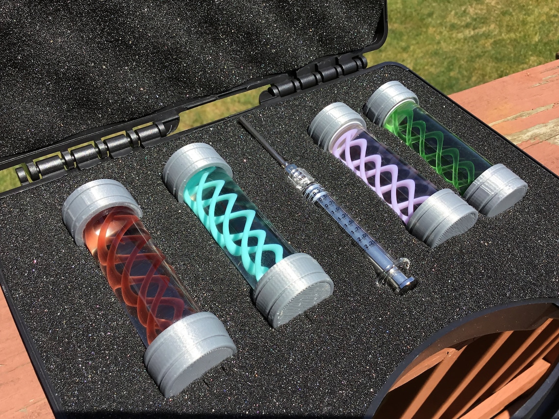 Resident Evil Briefcase Kit Metal Syringe T-virus Antidotes Umbrella ...