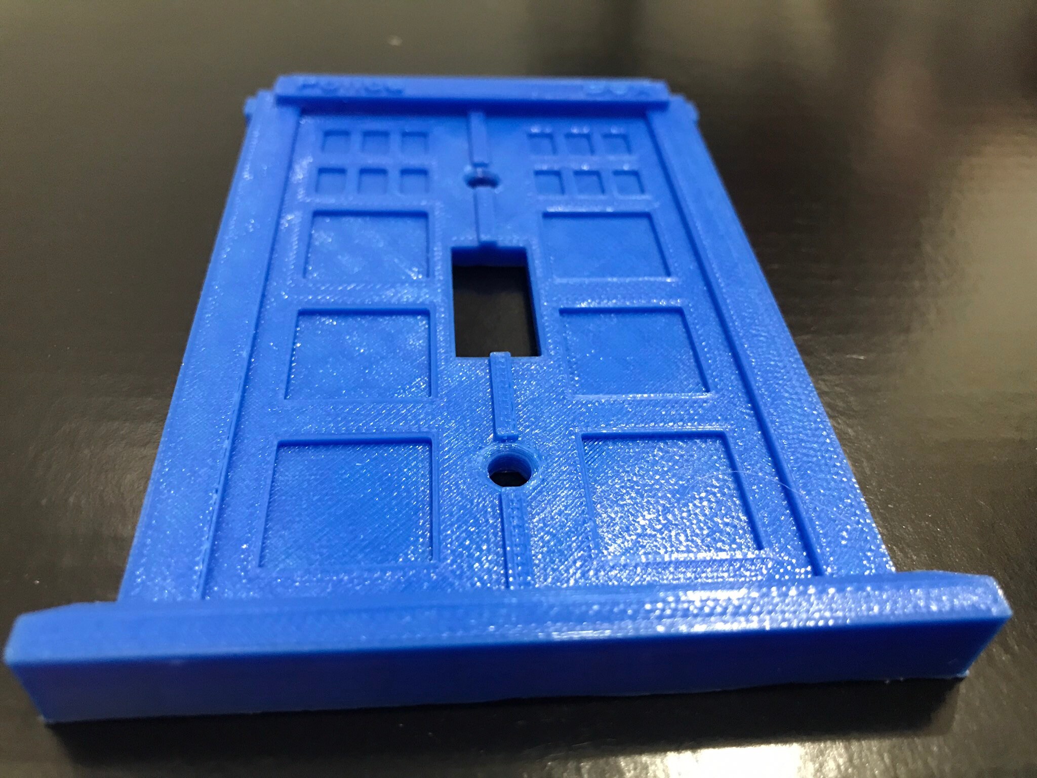 Blue Doctor Police Box Light Switch Cover Plate Face | Phone Booth ...