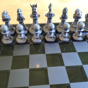 Custom Pokemon Chess Set FAN ART Squirtle, Pikachu, Mew, Charmander ...