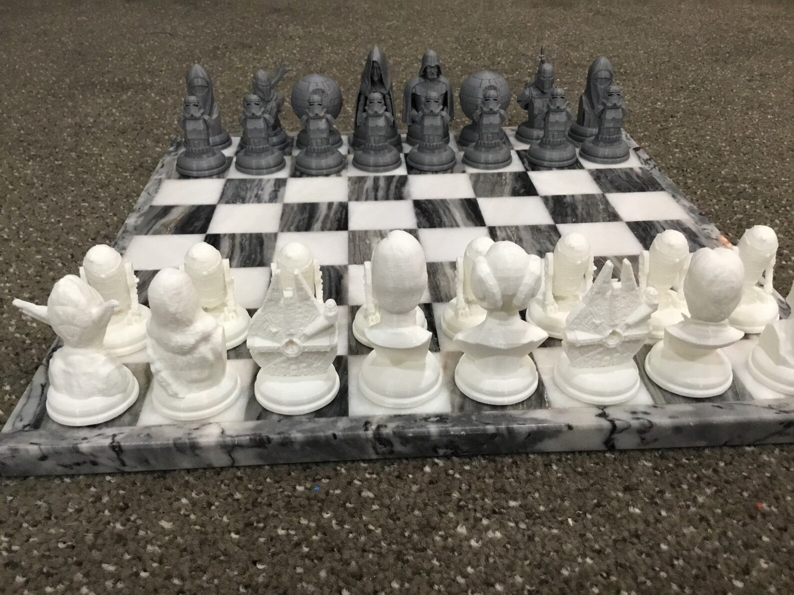 Star Wars (FAN ART) Chess Set Luke, Han, Darth Wader, Obi-wan, Leia ...