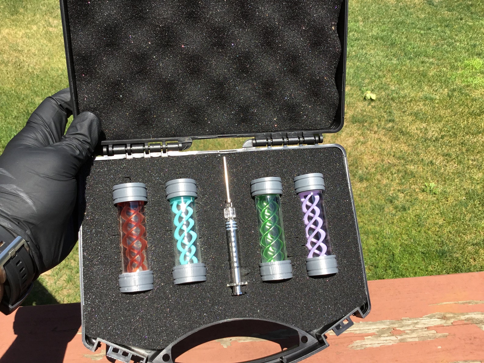 Resident Evil Briefcase Kit Metal Syringe T-virus Antidotes Umbrella ...