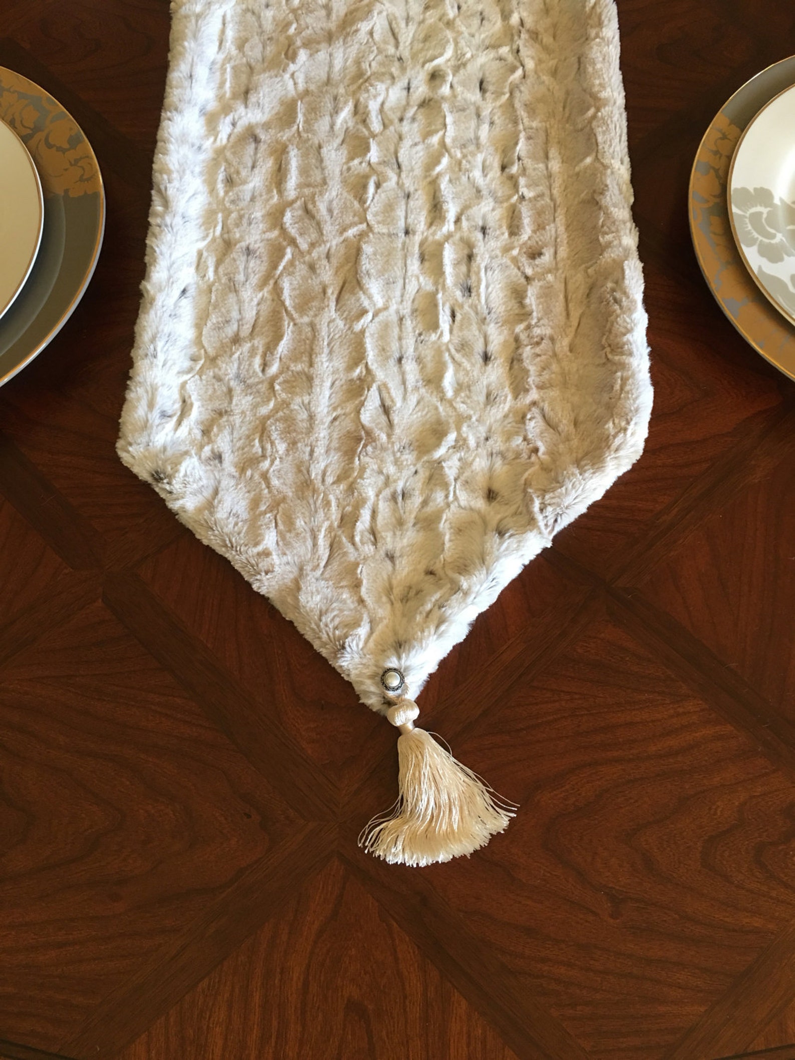 Christmas Fur Table Runner Faux Fur Runner White Christmas - Etsy