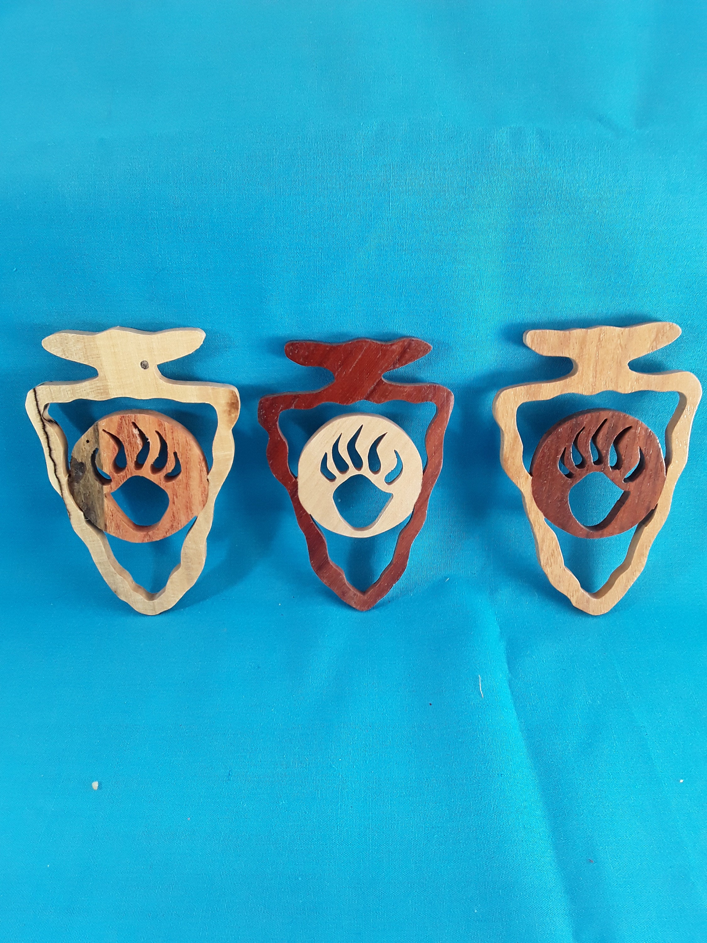 Bear Paw Scroll Work - Etsy