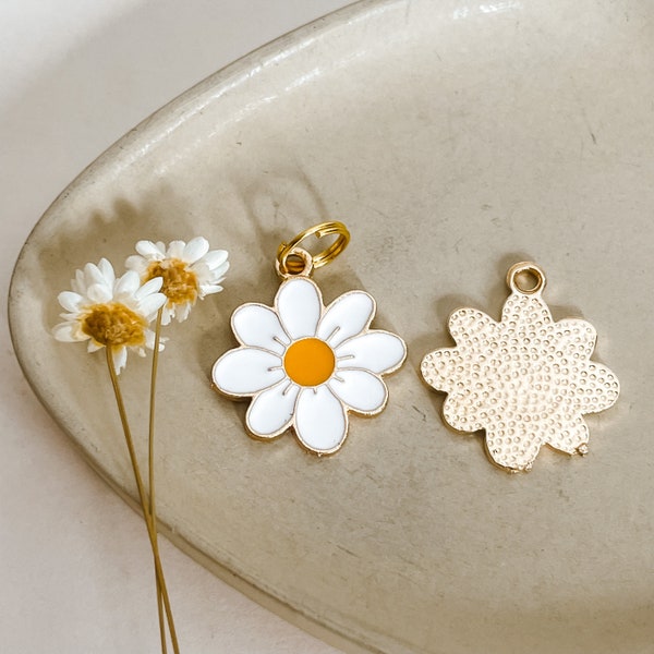 Daisy Charms - Etsy