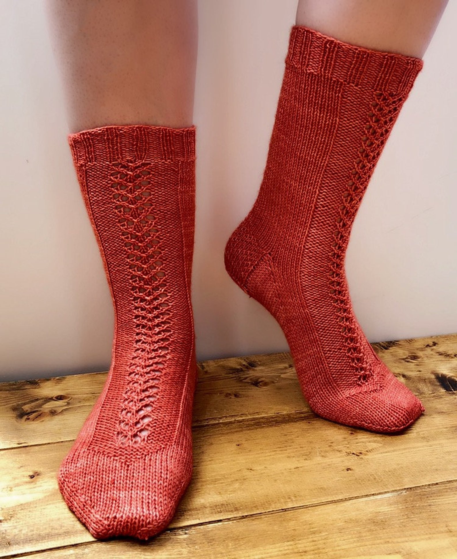 Easy Lace Sock Knitting Pattern PDF leadenhall Market adult | Etsy UK