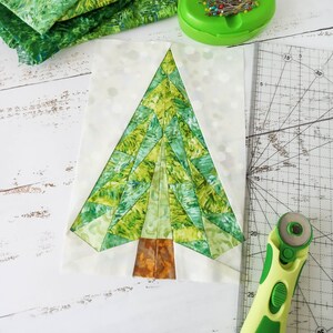 Quilt Block Christmas Tree, Foundation Paper Piecing Pattern, Modern Quilt Pattern, PDF Pattern ...