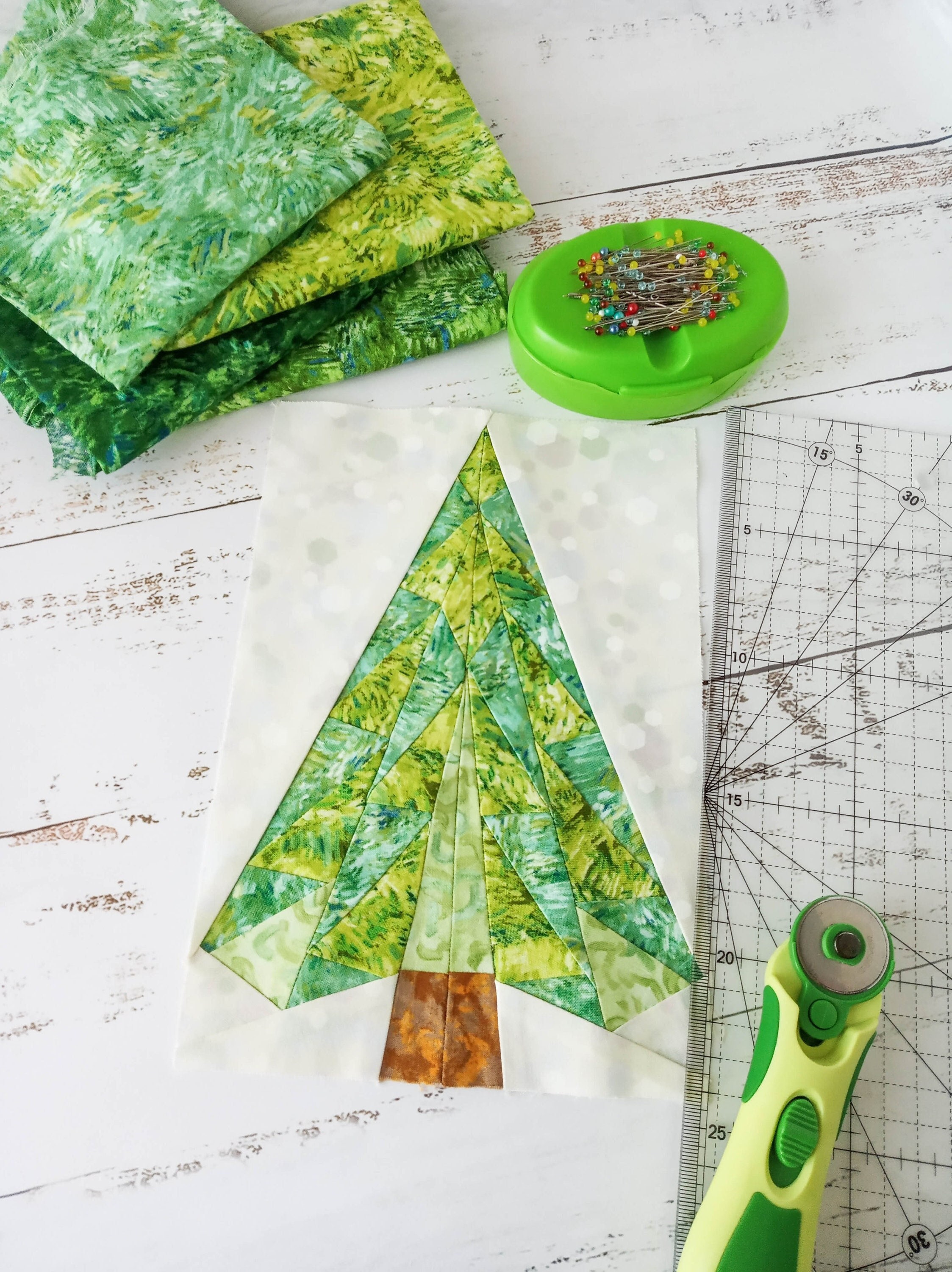 Quilt Block Christmas Tree, Foundation Paper Piecing Pattern, Modern ...