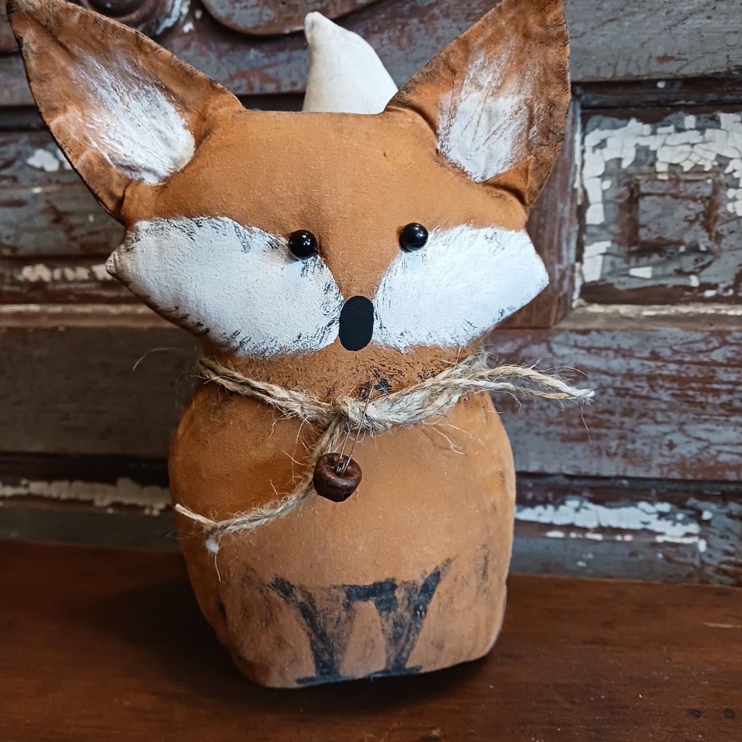 Sly Little Red Fox With Bushy Tail for Your Primitive Rustic Country ...