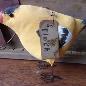 Primitive Fat Lil GOLDFINCH Bird Birdie Free-standing Ornie Shelf or ...