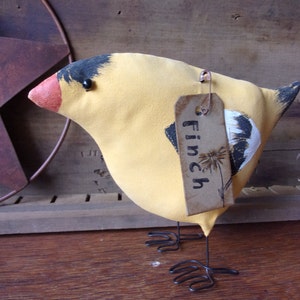 Primitive Fat Lil GOLDFINCH Bird Birdie Free-standing Ornie Shelf or ...