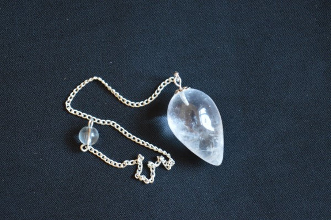 Pendulum Quartz Crystal Teardrop for Healing, Reiki, Meditation and ...