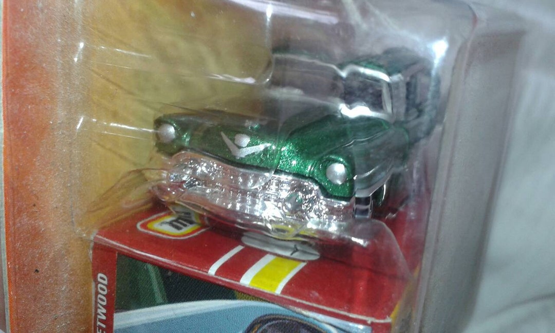 Cadillac Fleetwood Mac - Matchbox Toy - Metallic Green Classic Car ...
