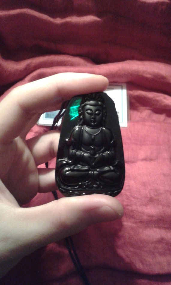 Omphacite Jadeite untreated Jade light up glowing eme… - Gem