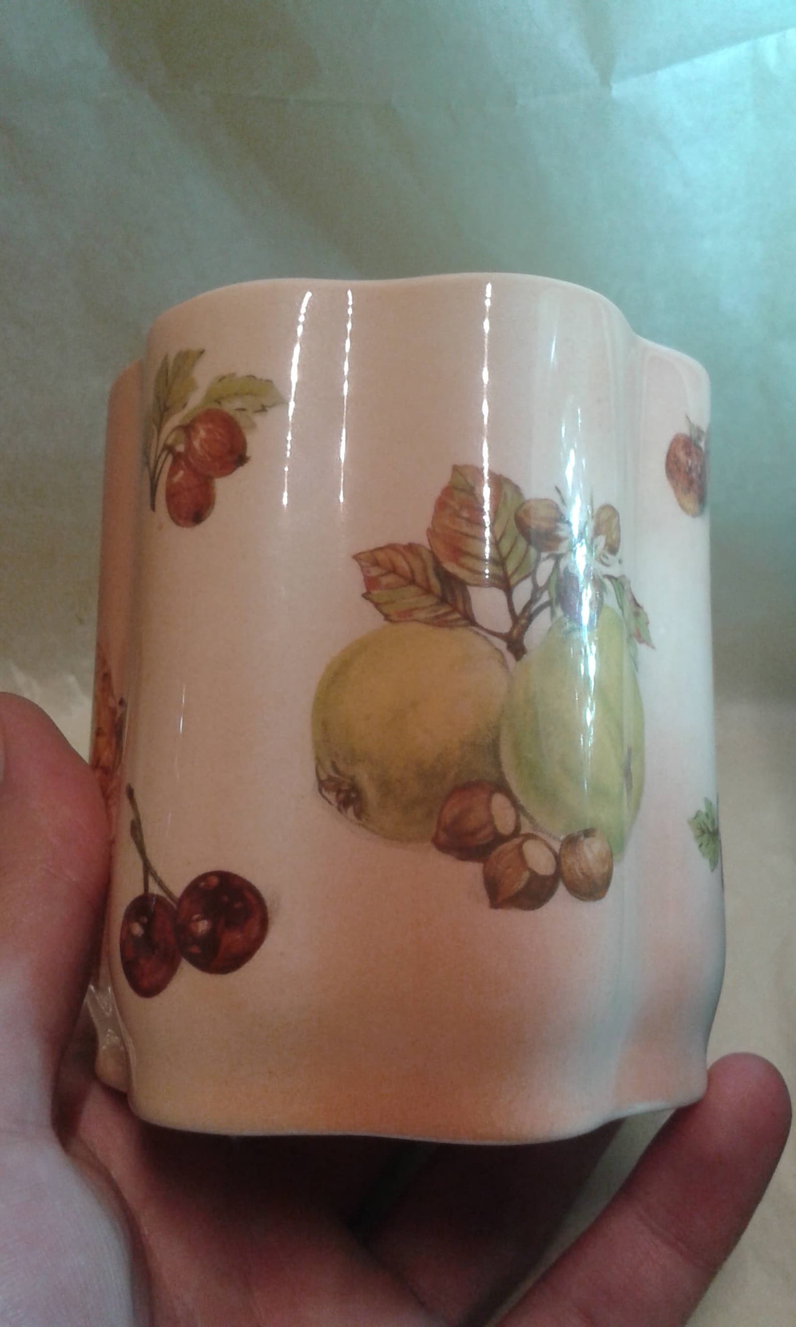 Royal Worcester - Palissy England Est. 1951 Fine Bone China Tea Caddy ...