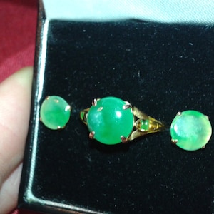 Untreated A Imperial Translucent Jadeite Jade Matching 14K Yellow Gold ...