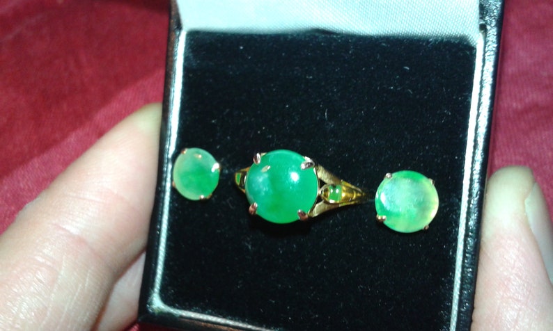 Untreated A Imperial Translucent Jadeite Jade Matching 14K Yellow Gold ...