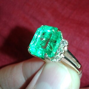 Untreated Unoiled 5.09ct Emerald Cut Earth Mined Emerald GIA Certified ...
