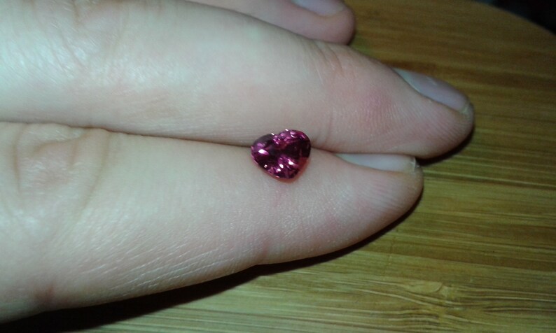 1.59ct Unheated Untreated Heart Cut Hot Raspberry Pink Champagne Bronze ...
