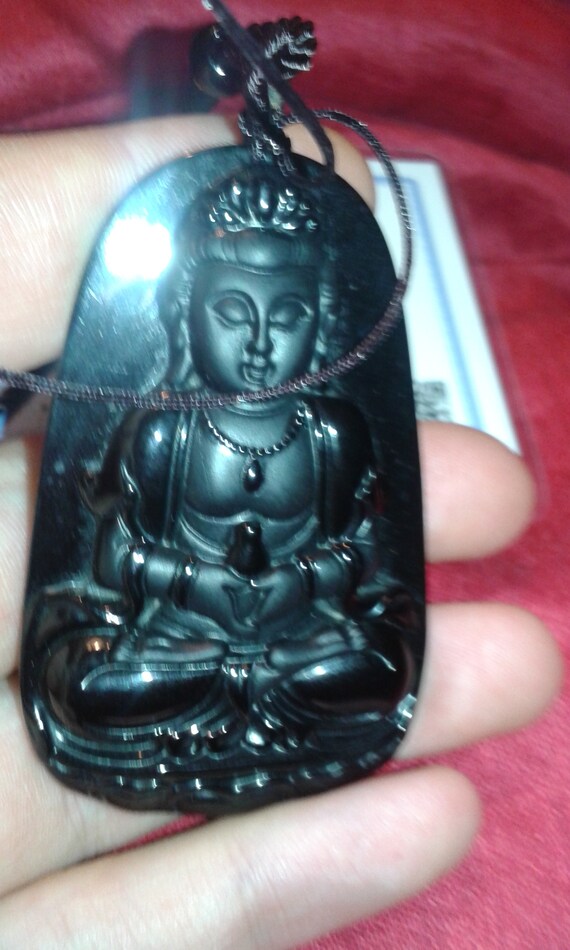 Omphacite Jadeite untreated Jade light up glowing eme… - Gem