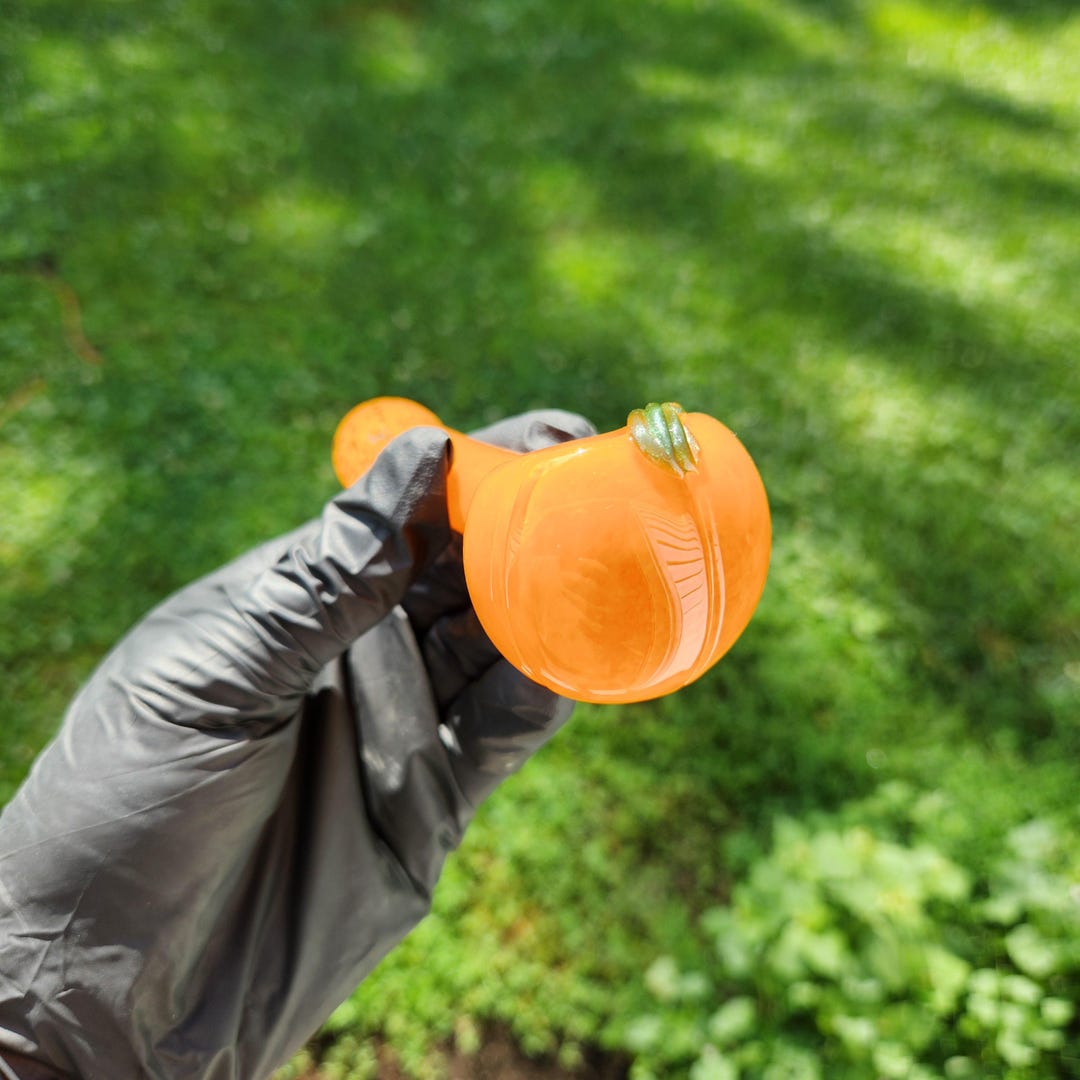 Pumpkin Frit Glass Pipe – 4” Orange Hand Pipe With Carved Pumpkin Face ...