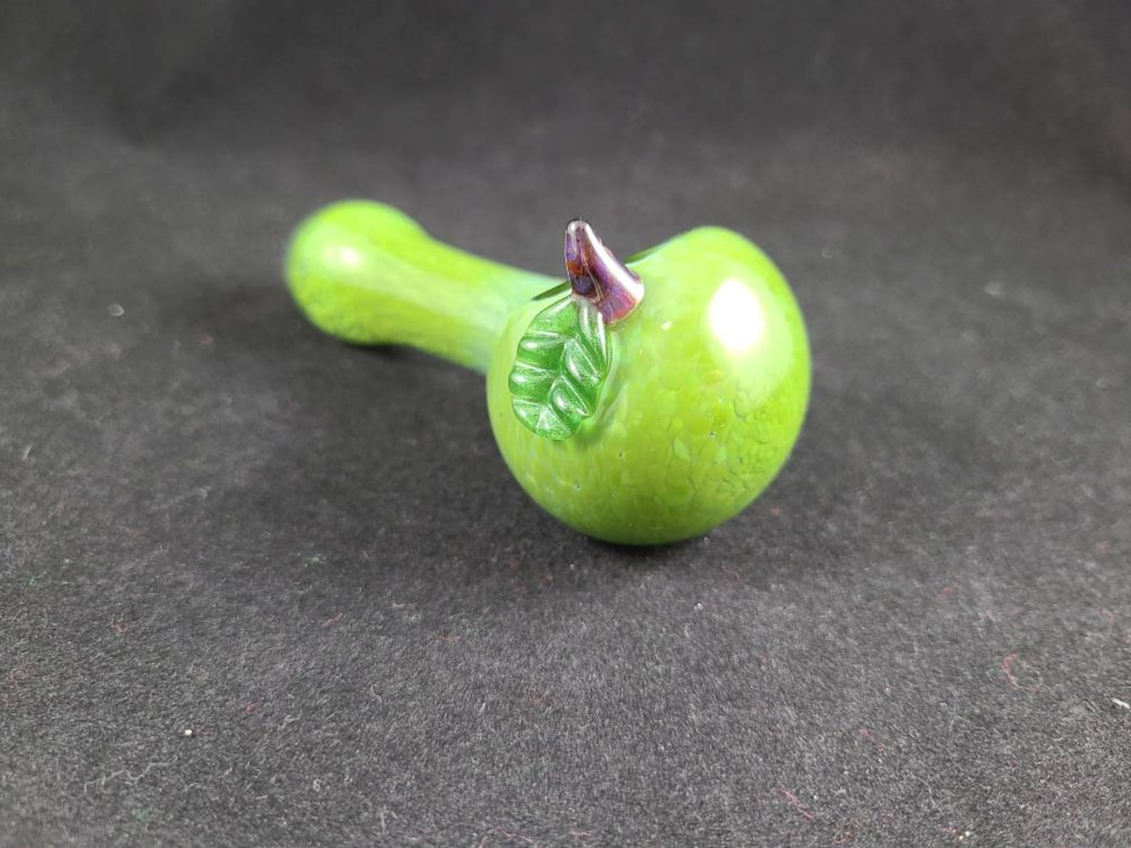 Green Apple Pipe / Glass Smoking Bowl / Green Frit Glass - Etsy