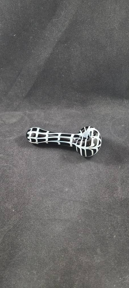 Spider Web Pipe / Glass Smoking Pipe / Black / White / - Etsy