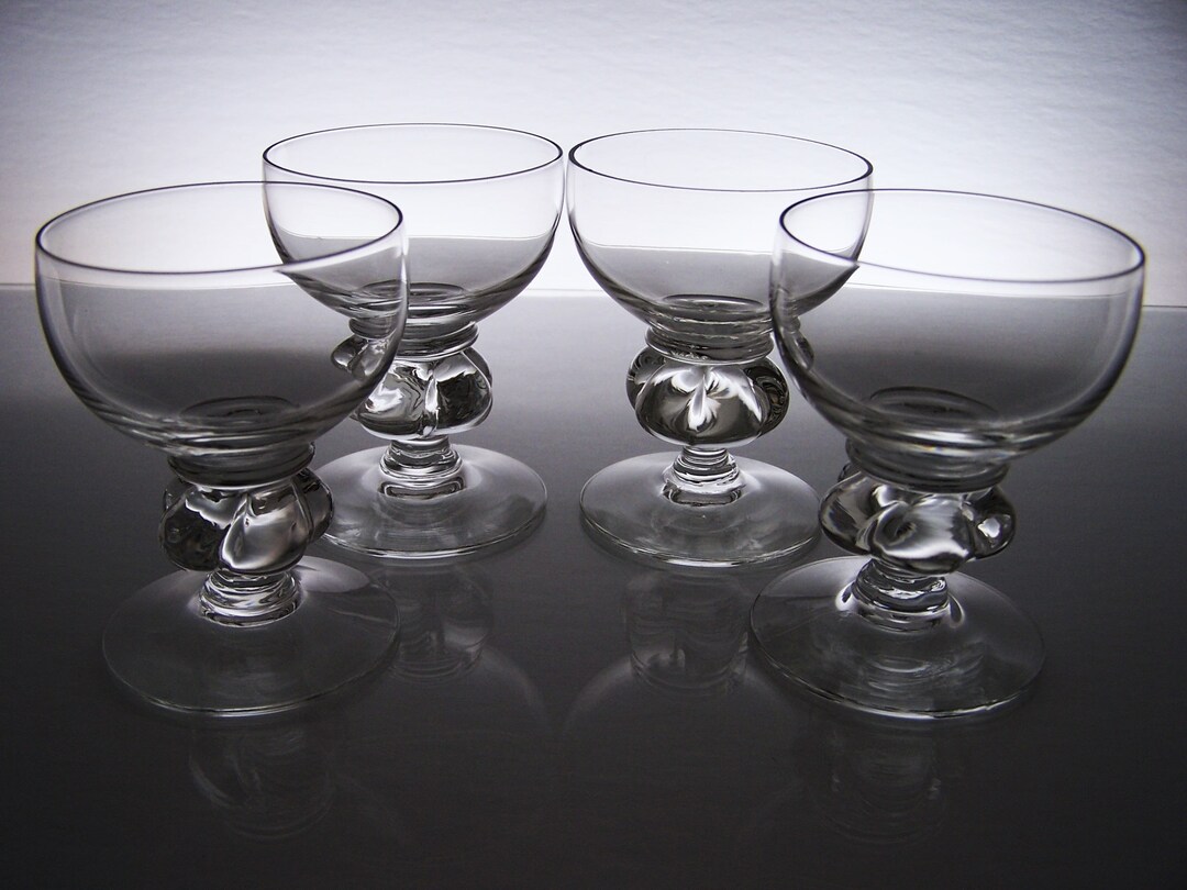 Swedish Modern Barware 4 Cordial Glasses Organic Lobed Stem Streamlined ...