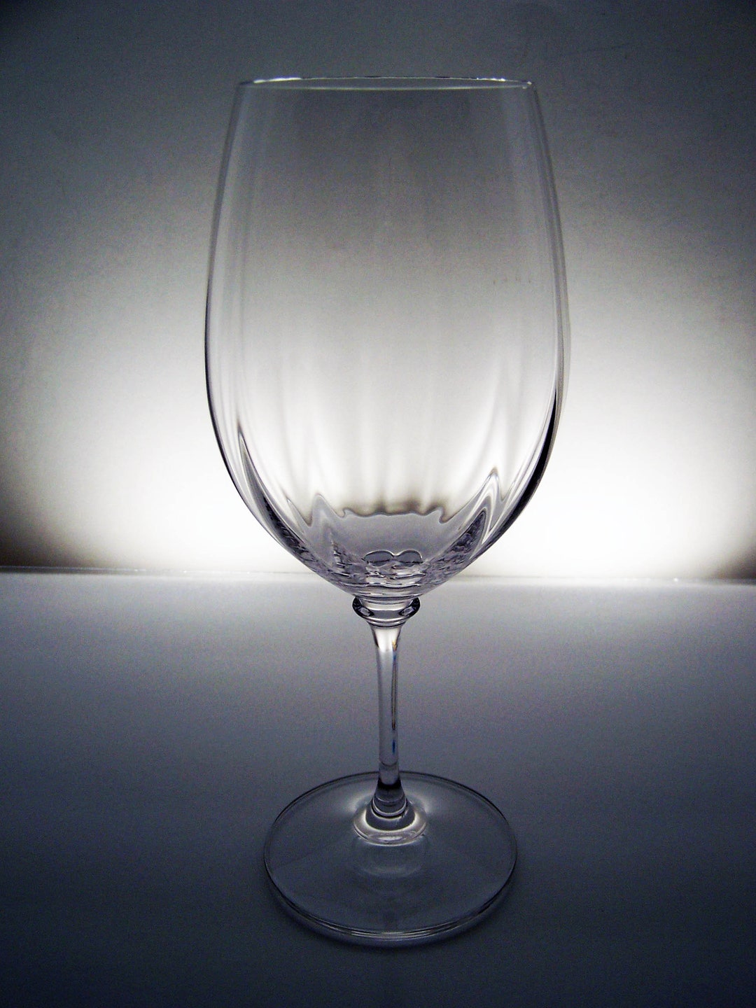 Mikasa Stephanie Wine Glass: 9" Beaujolais Red Wine, 20 Oz Optic Bowl ...