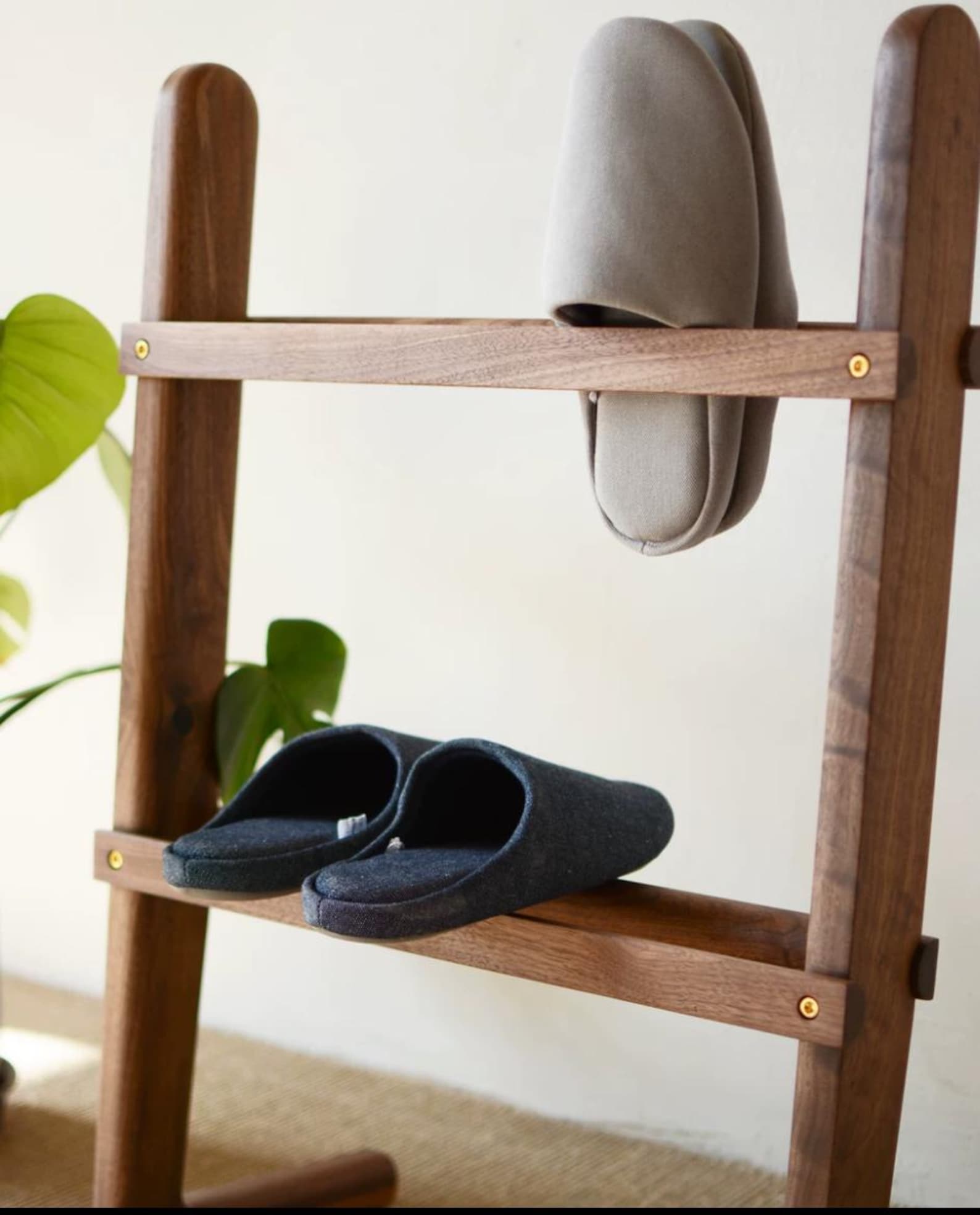 Wooden Slippers Stand, Walnut Entryway Shoe Rack, Cherry Wood Shoe ...
