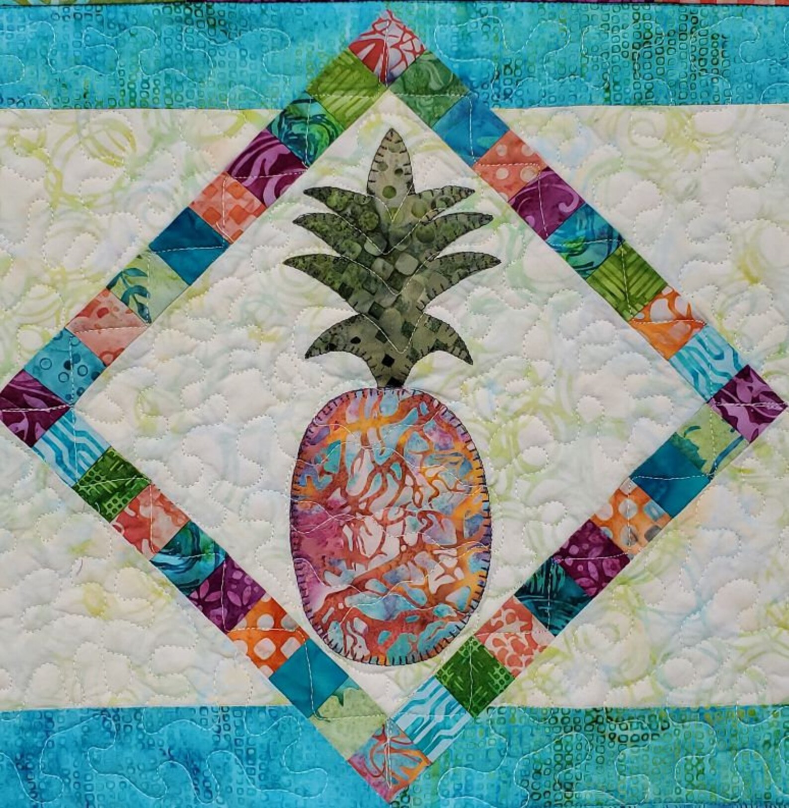 Pineapple Table Runner - Etsy