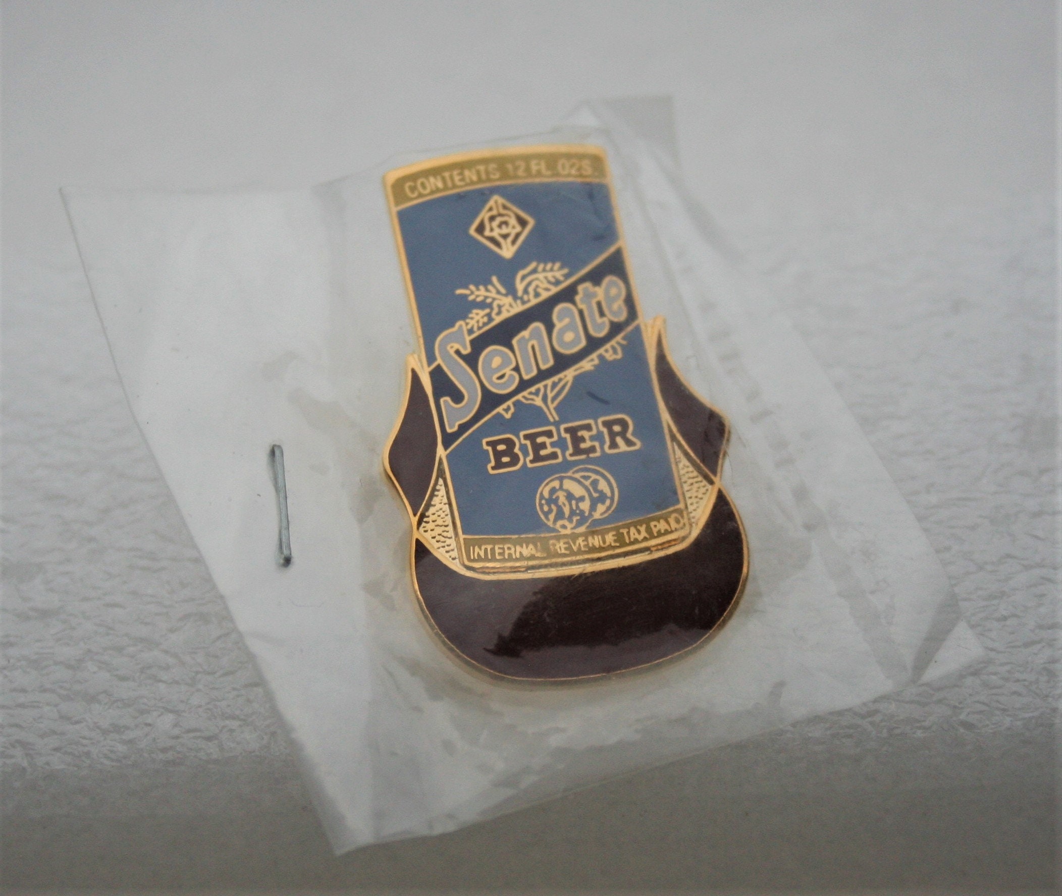 Rare Vintage 1970s Senate Brewing Beer Can Ad Brass & Enamel Lapel Pin ...
