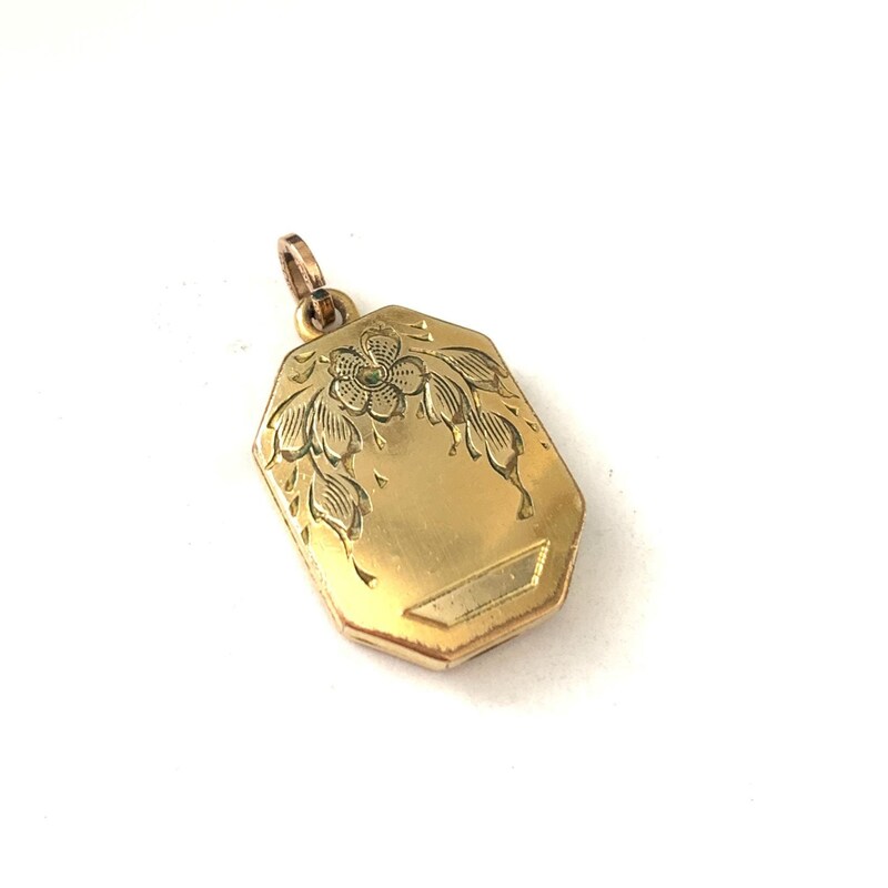 Vintage Locket - Etsy